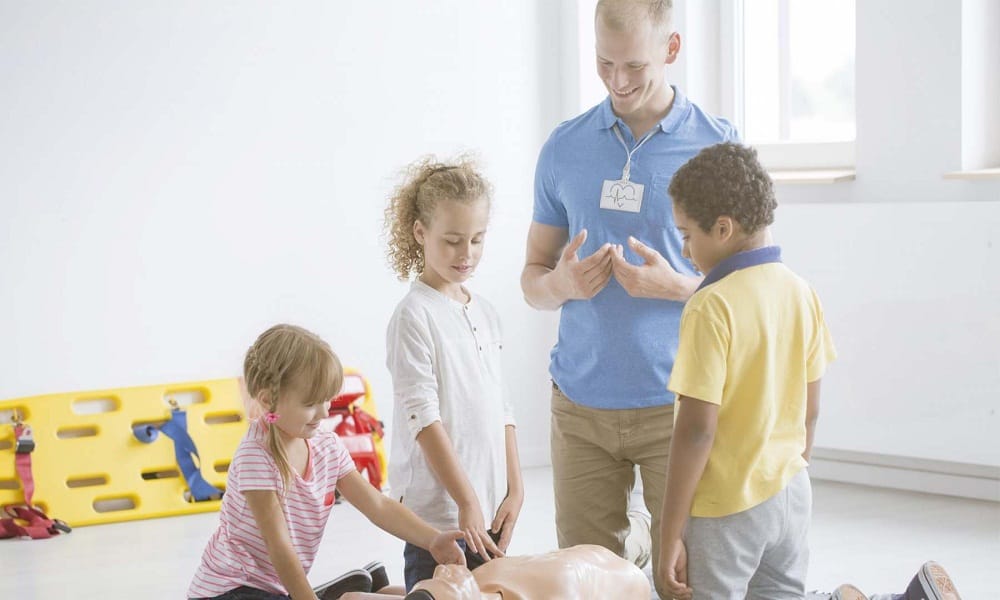 How to Treat Children's Head Bumps With First Aid?